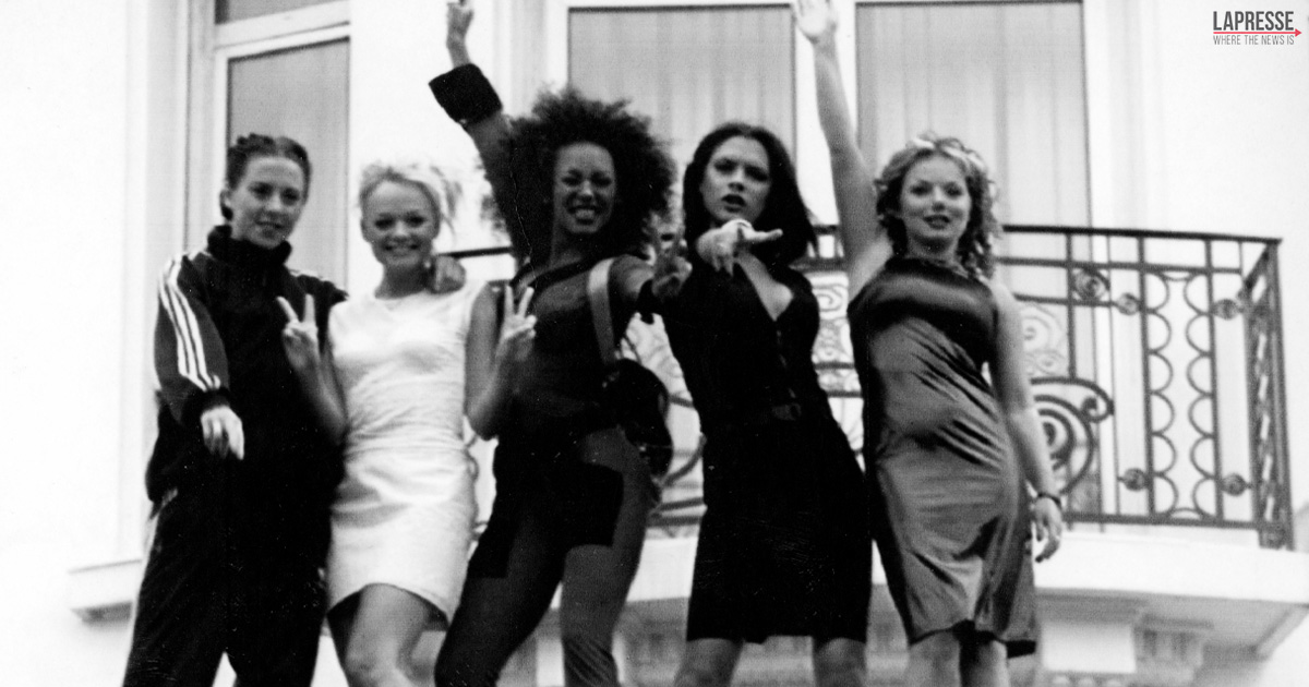 Le Spice Girls di nuovo insieme per i 50 anni di Victoria! - Dimensione ...
